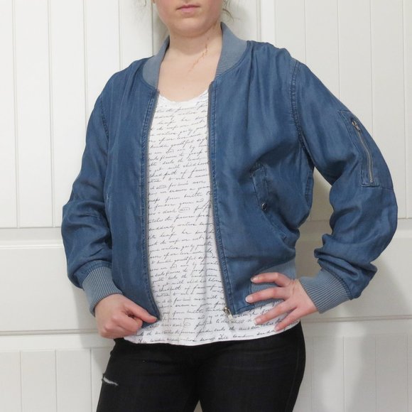 peyton jensen | Jackets & Coats | Peyton Jensen Denim Bomber Jacket ...